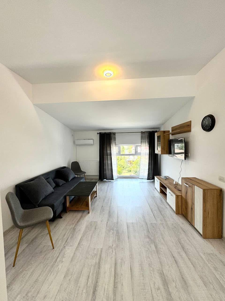 Rental of a freshly renovated 3-room apartment, 6th sector, Chiajna ...